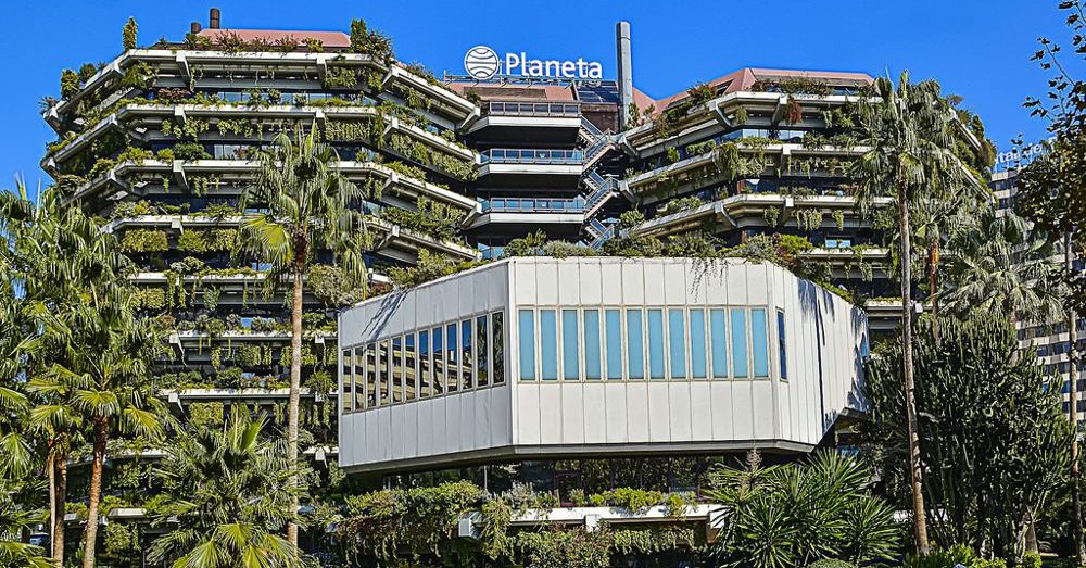 Blackstone buys the headquarters building of Planeta in Barcelona - Iberian Property