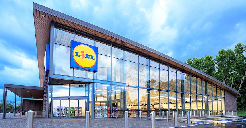 Lidl puts 109,000 m2 on the market in Spain - Iberian Property